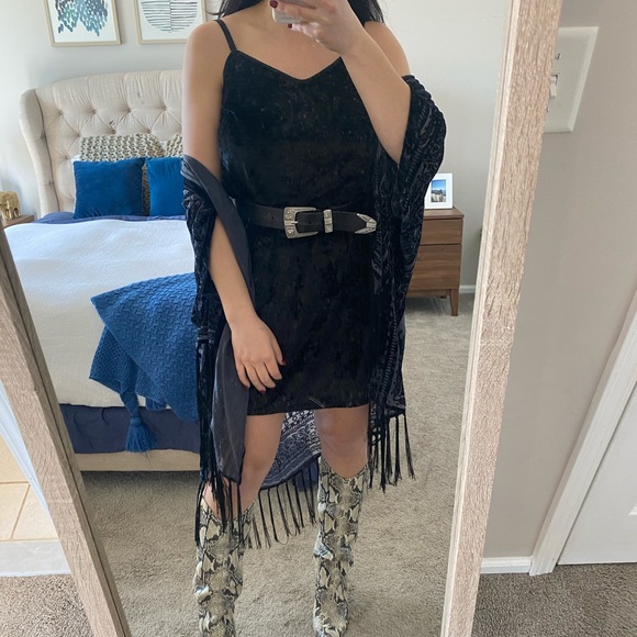 Factorie | Dresses | Factorie Velvet Dress | Poshmark